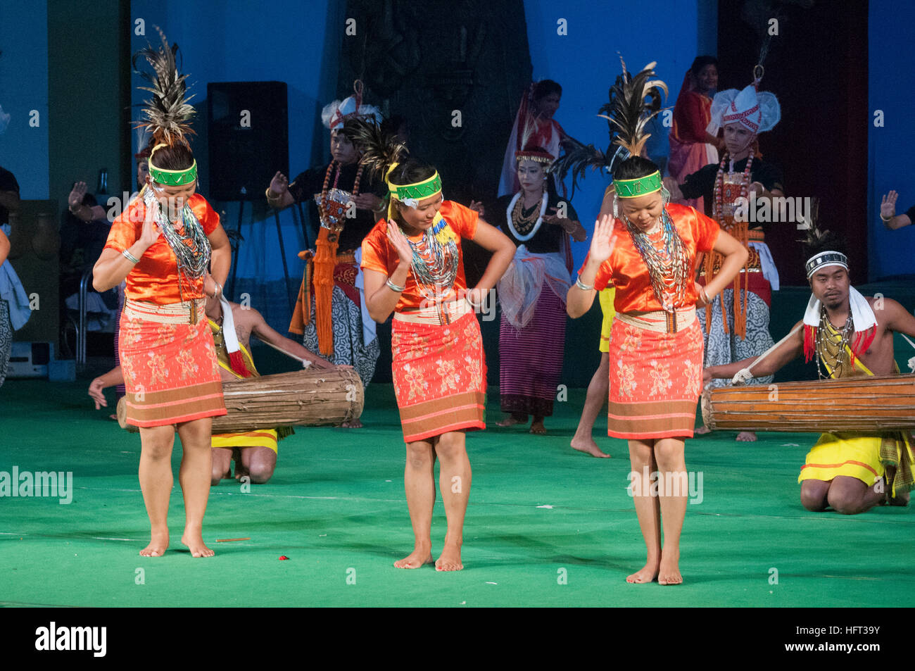 Wangara dancers from meghalaya performing hi-res stock photography and ...