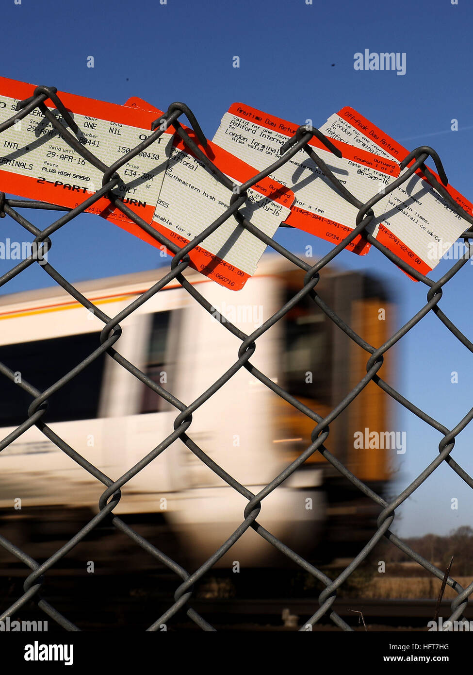 Train passing through ashford hi-res stock photography and images - Alamy