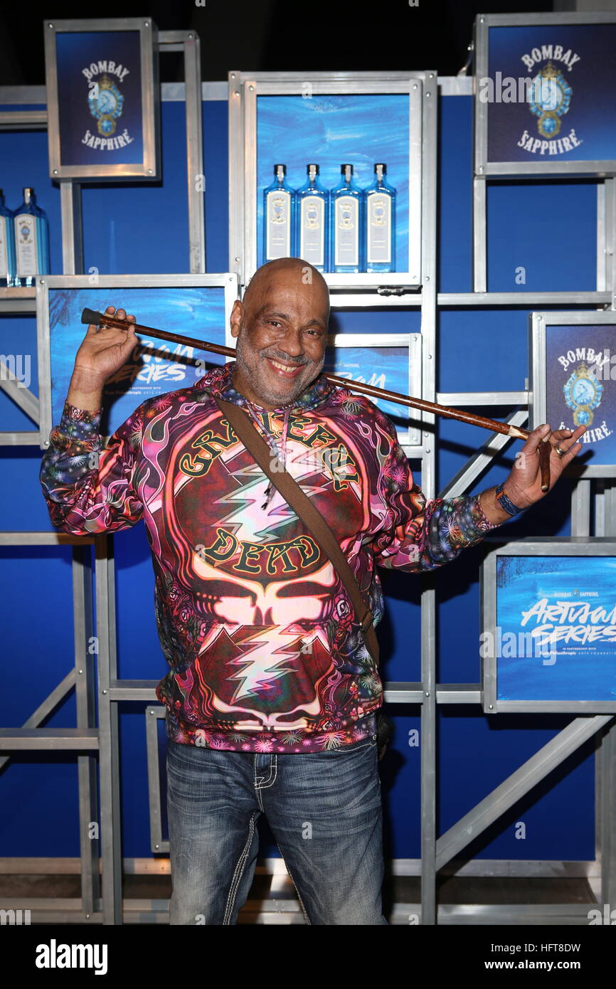 Russell and Danny Simmons host the 7th Annual BOMBAY SAPPHIRE ARTISAN ...
