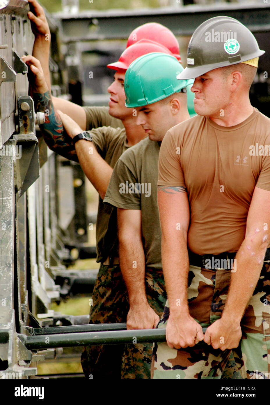 061114-N-0553R-001 Okinawa, Japan (Nov. 14, 2006) - U.S. Navy Seabee ...
