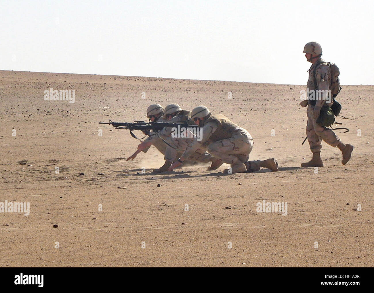 061118-N-1205P-065 Kuwait (Nov. 18, 2006) - Naval Mobile Construction ...