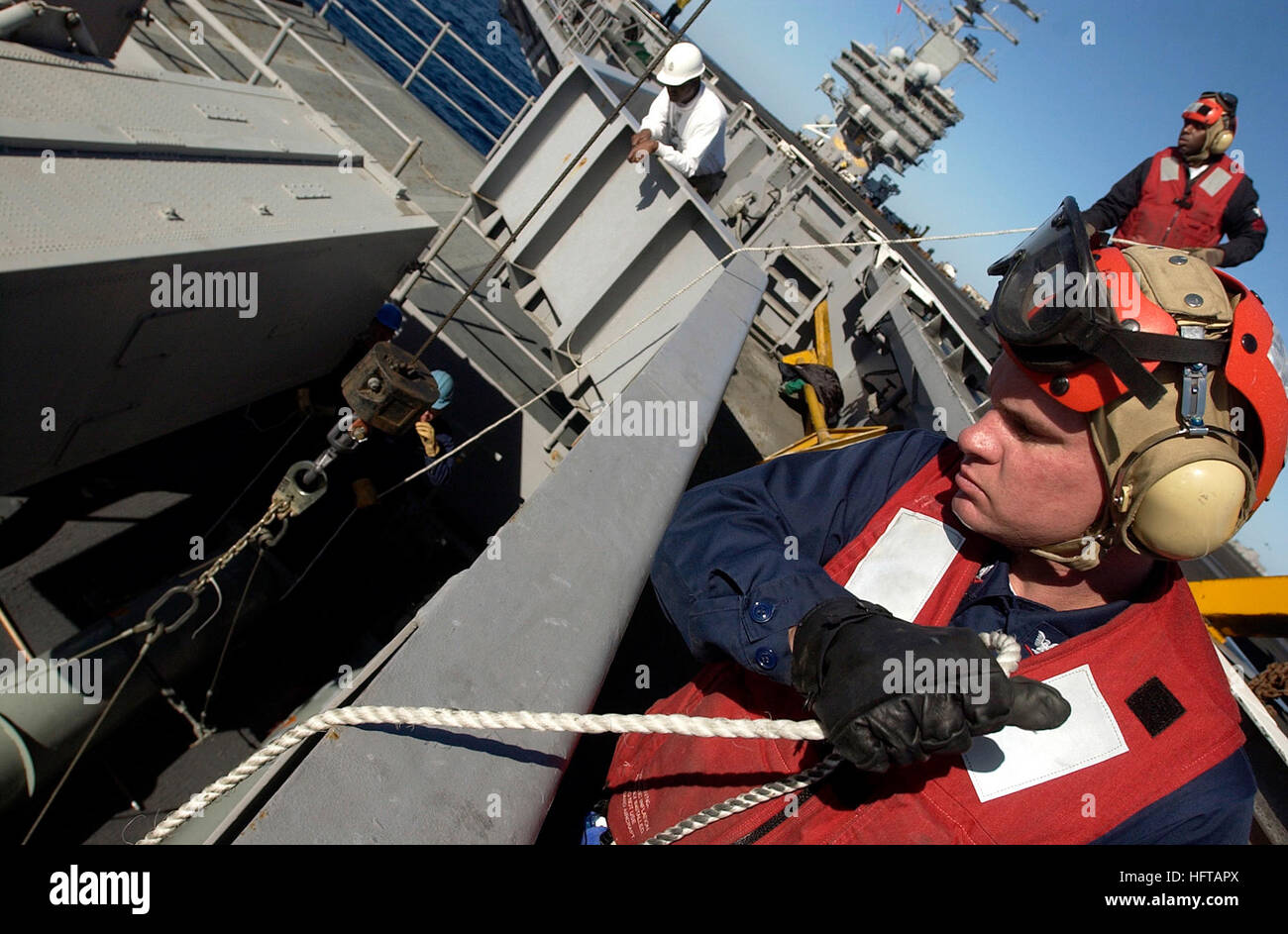Nato sea sparrow missile system launcher hi-res stock photography and ...