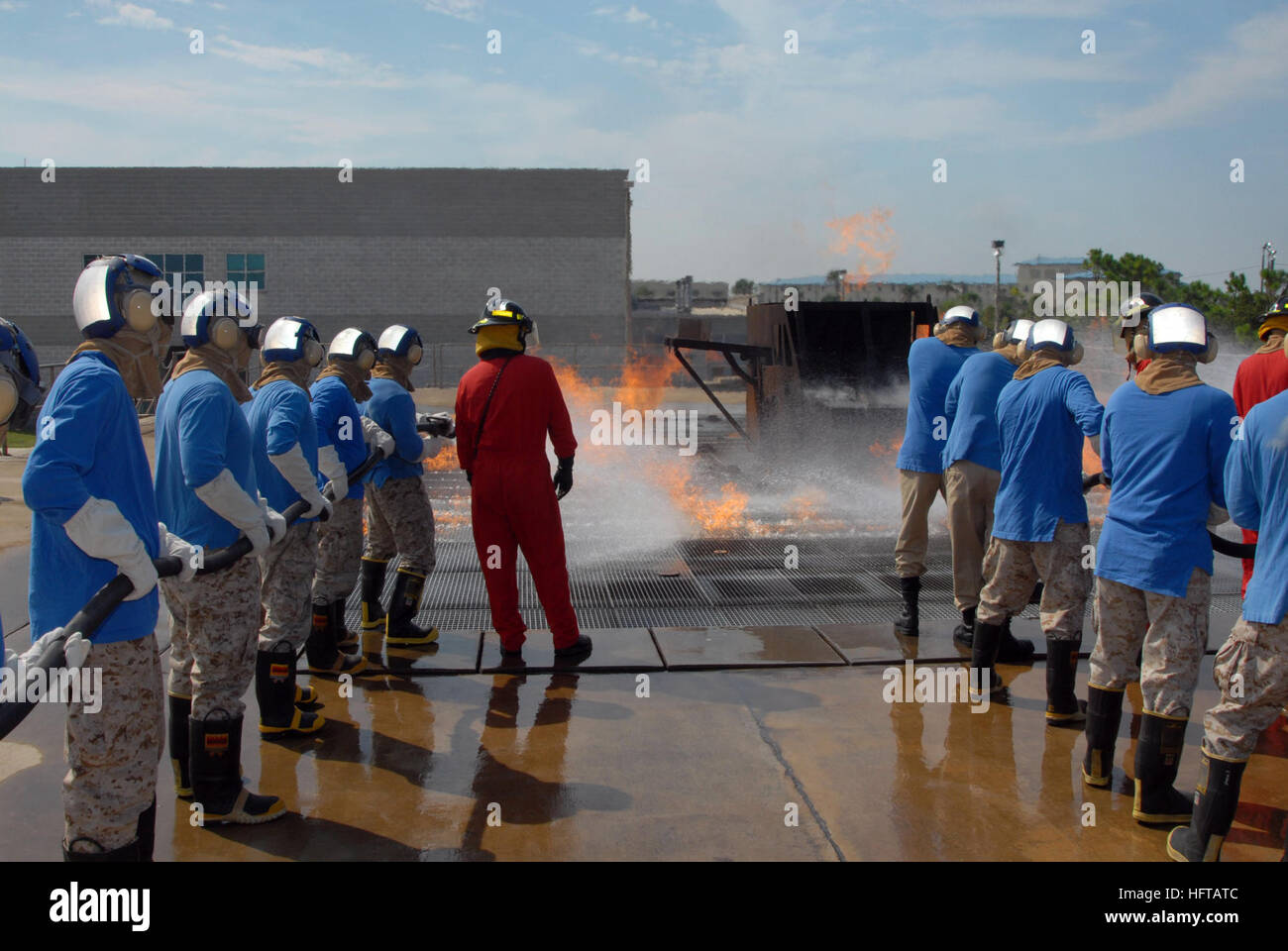 080811-N-8501A-032 MAYPORT, Fla. (Aug. 11, 2008) Navy and Marine Corps ...