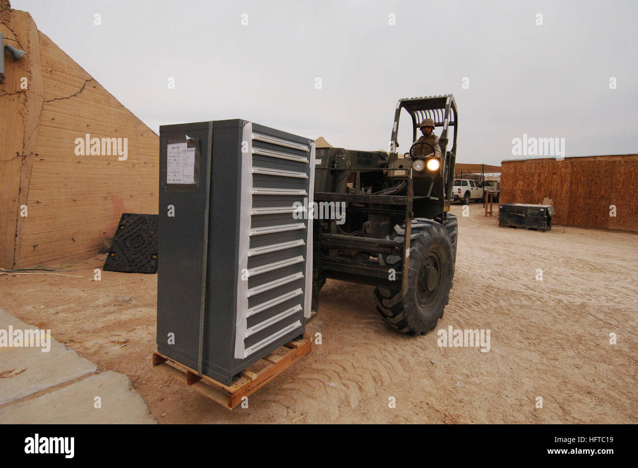 Personnel from marine aviation hi-res stock photography and images - Alamy