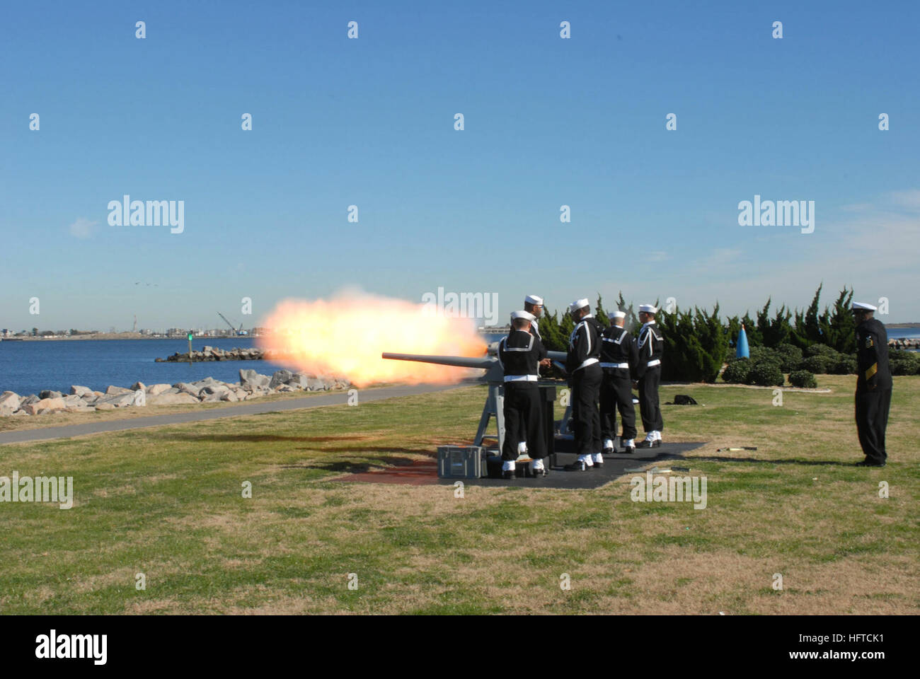 The Navy Munitions Command, detachment Sewells Point, conducts a 21-gun ...
