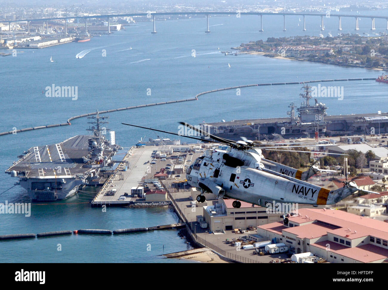 070119-N-2183K-612 Sea Combat Squadron Eight Five (HSC-85) fly over ...