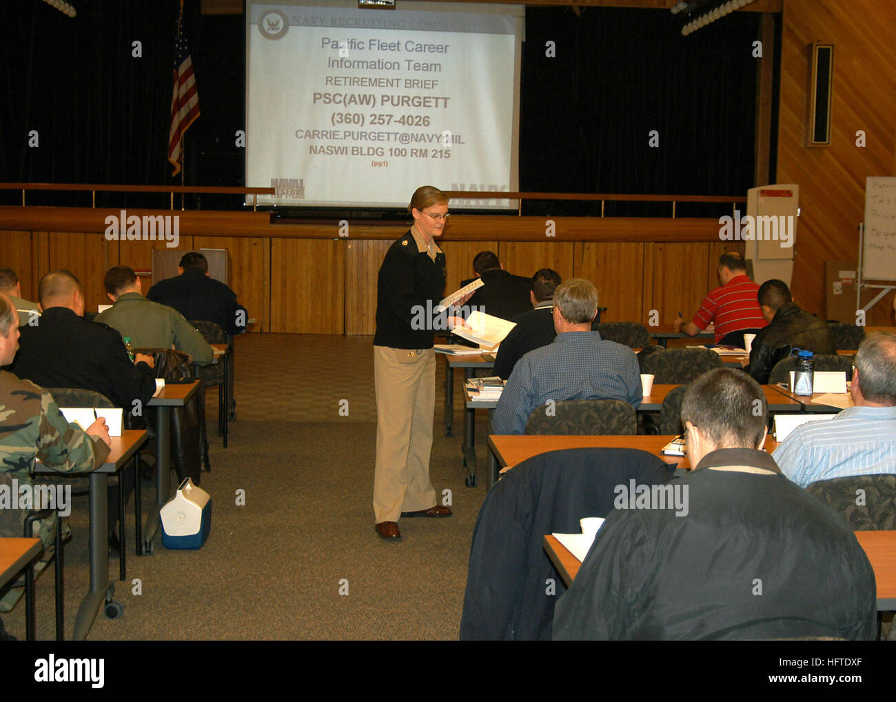 Military transition resource event hi-res stock photography and images ...