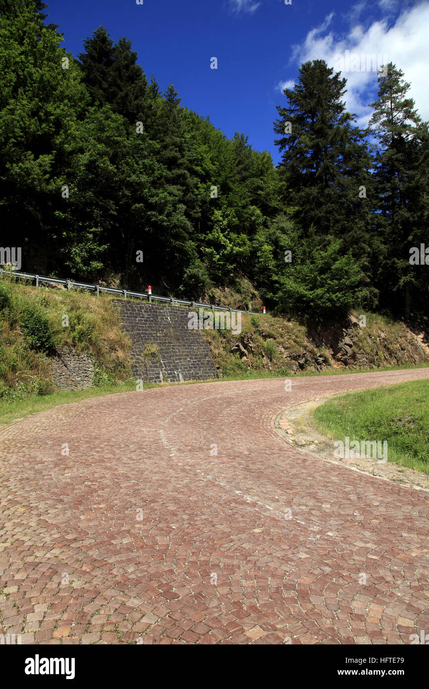 Route pavee hi-res stock photography and images - Alamy