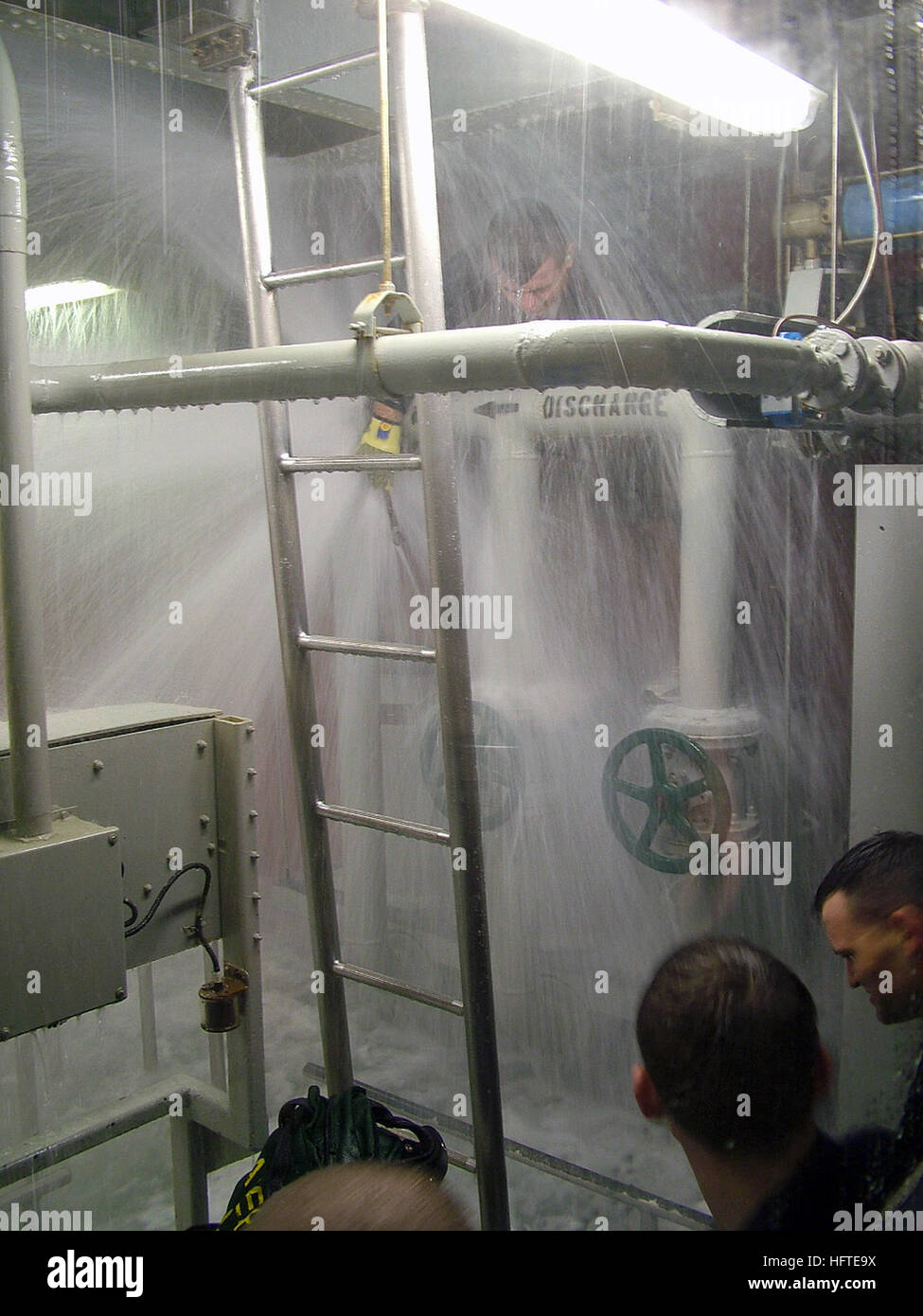 Basic enlisted submarine school hi-res stock photography and images - Alamy