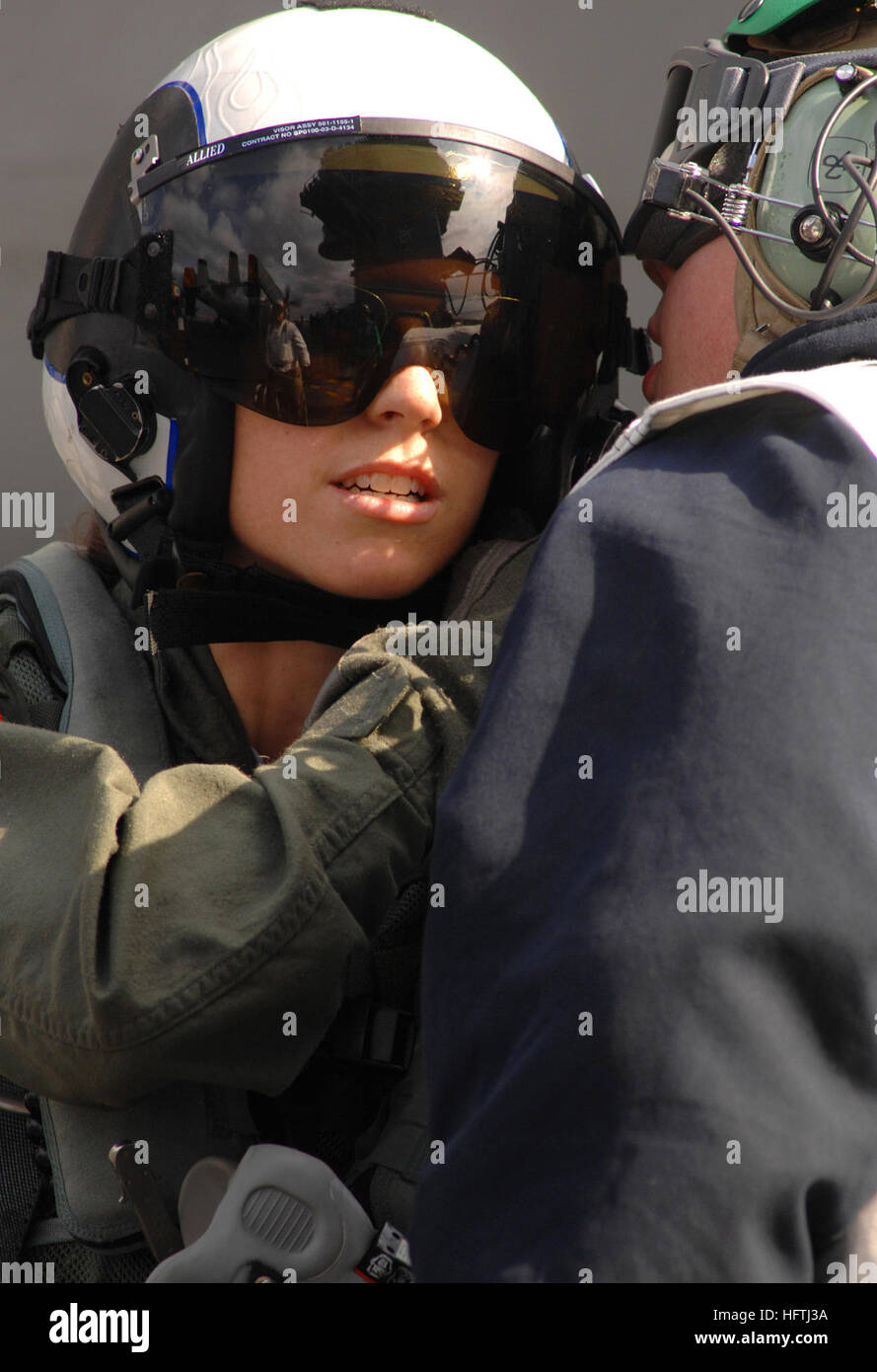 Kristin thompson hi-res stock photography and images - Alamy