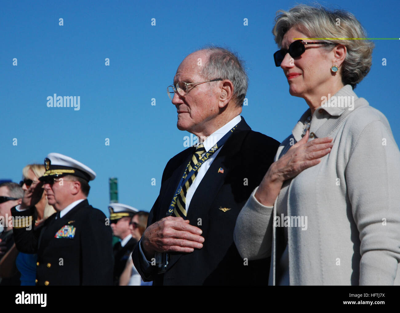 Right hand over heart hi-res stock photography and images - Alamy