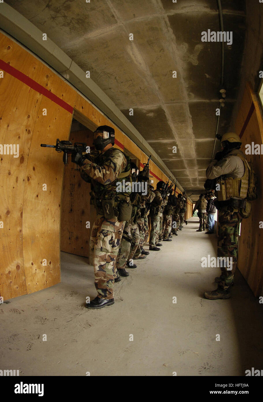 South Korean Navy SEALs conduct joint urban operations training with U ...