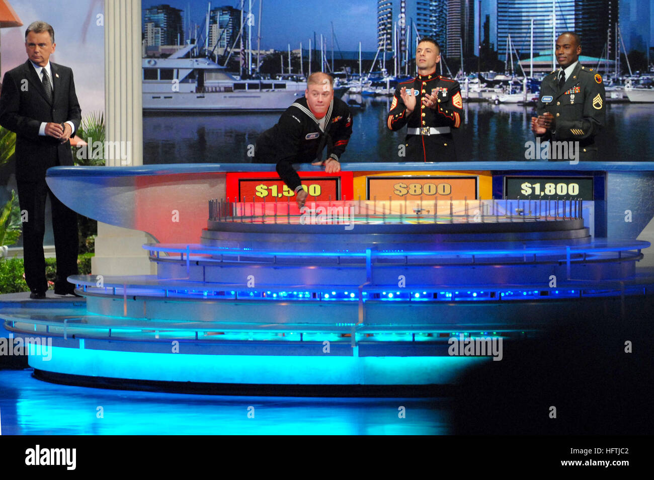 Wheel of fortune show hi-res stock photography and images - Alamy