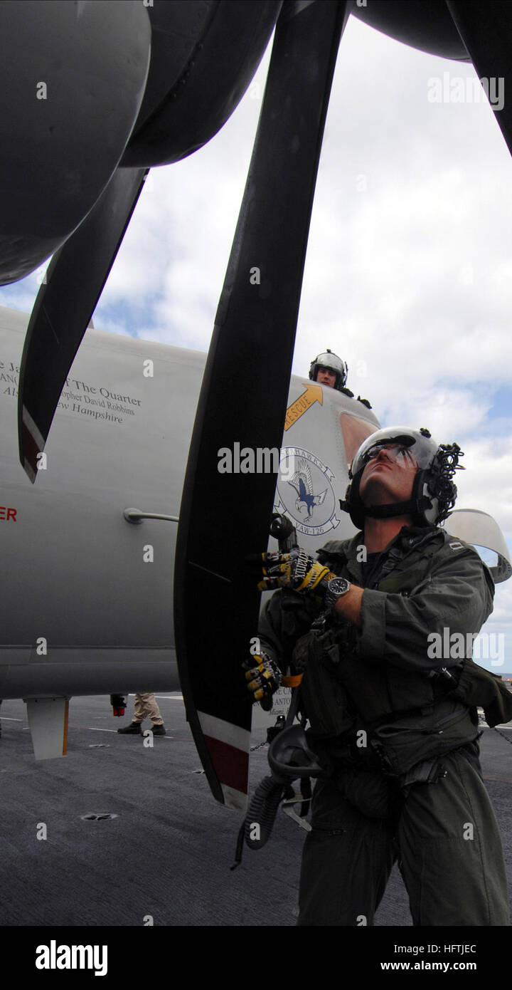 Ships propeller warning hi-res stock photography and images - Alamy