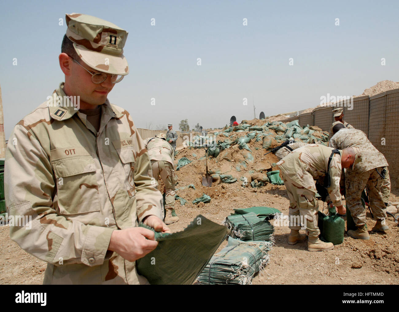 070425-N-3560G-015 CAMP RAMADI, Iraq (April 25, 2007) - Navy Chaplain ...