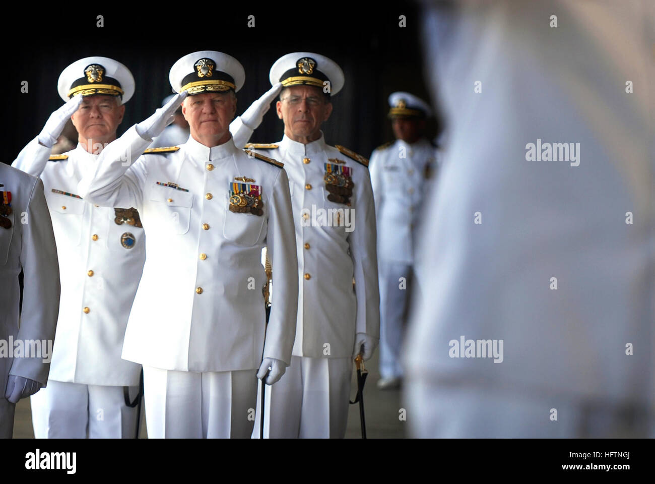 070508-N-0696M-013 PEARL HARBOR, Hawaii (May 8, 2007) - Commander ...
