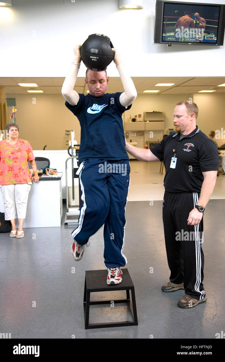 U.s. military rehab hi-res stock photography and images - Alamy