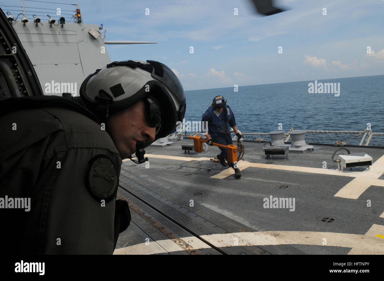 080626-N-4009P-364 PHILIPPINES (June 26, 2008) Aviation Warfare Systems ...