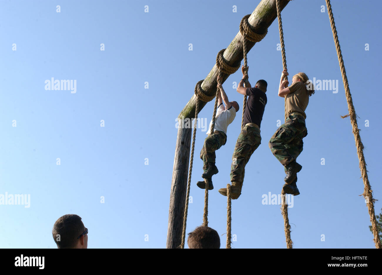 070515-N-1134L-001 ANNAPOLIS, Md. (May 15, 2007) Ð Midshipmen from the ...