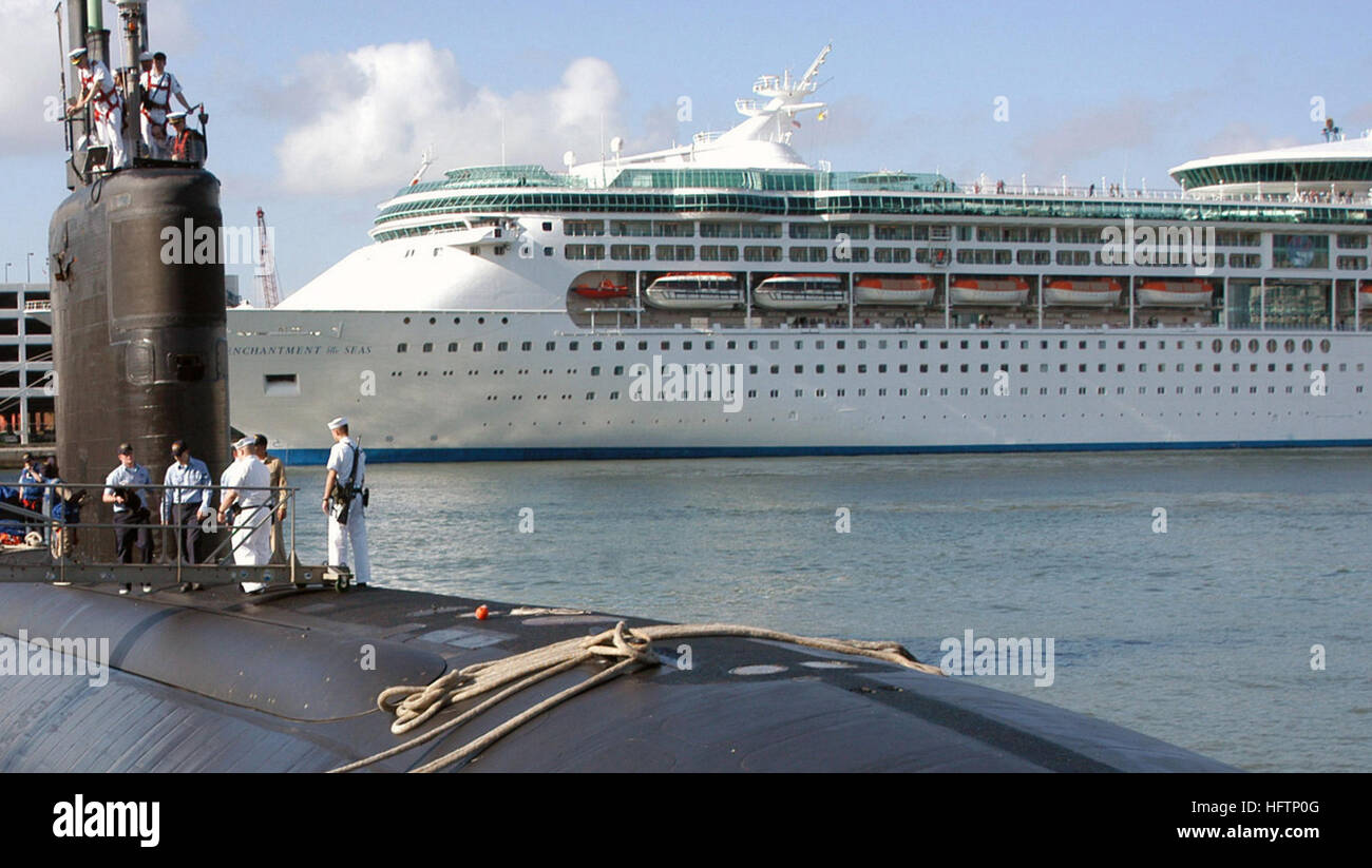 x-default USS Miami SSN-755 (Enchantment of the Seas Stock Photo - Alamy