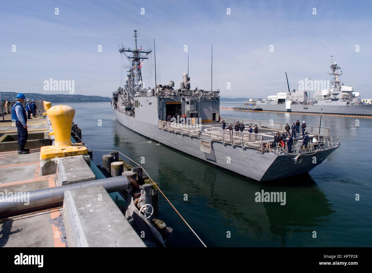 Uss ingraham ffg 61 hi-res stock photography and images - Alamy