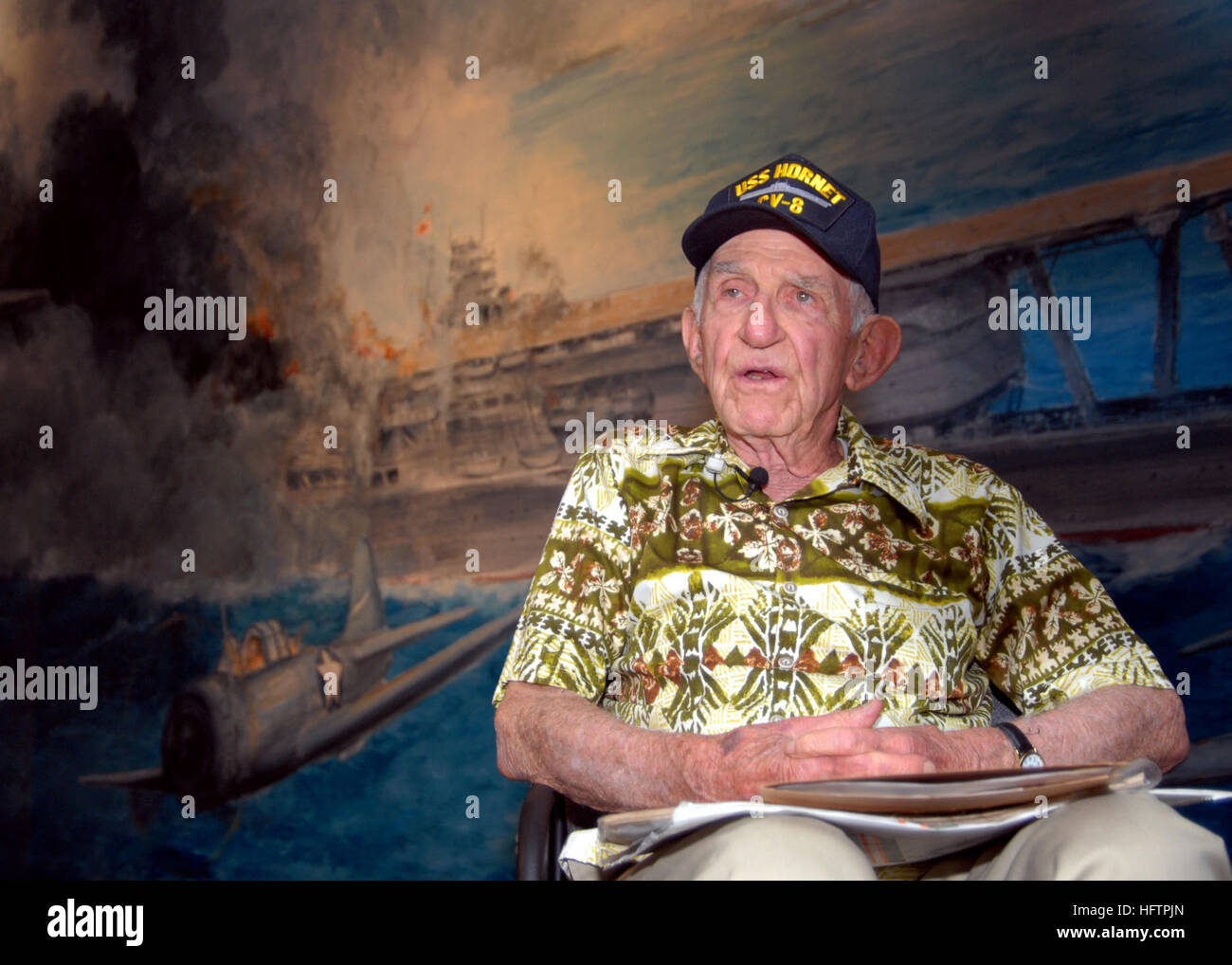 070530-N-4965F-001 PEARL HARBOR, Hawaii (May 30, 2007) - William A ...