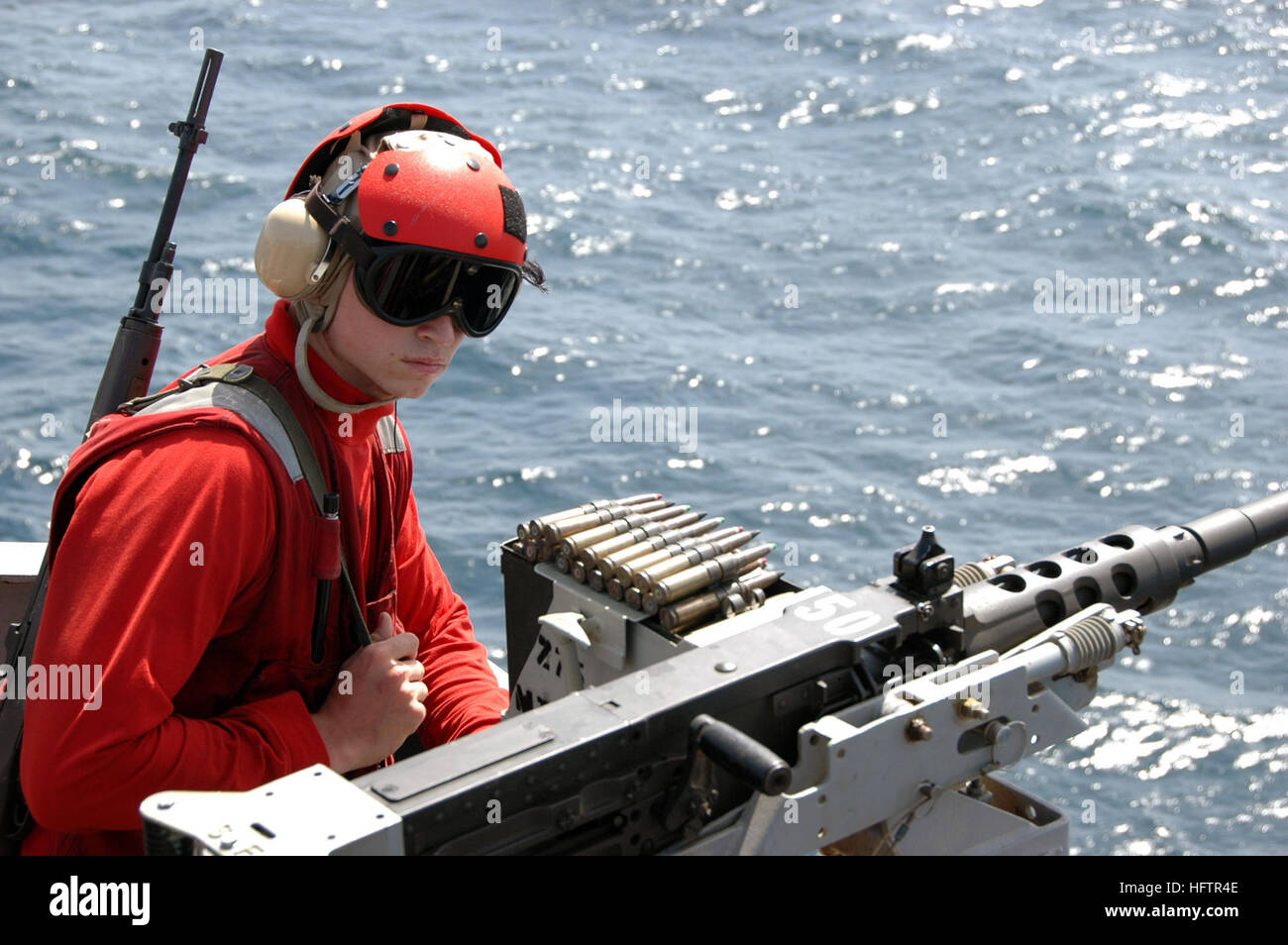 070613-N-0890S-034 PERSIAN GULF (June 13, 2007) - Aviation Ordnanceman ...