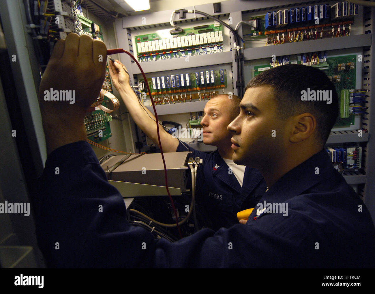 070717-N-1598C-008 ATLANTIC OCEAN (July 17, 2007) - Aviation ...