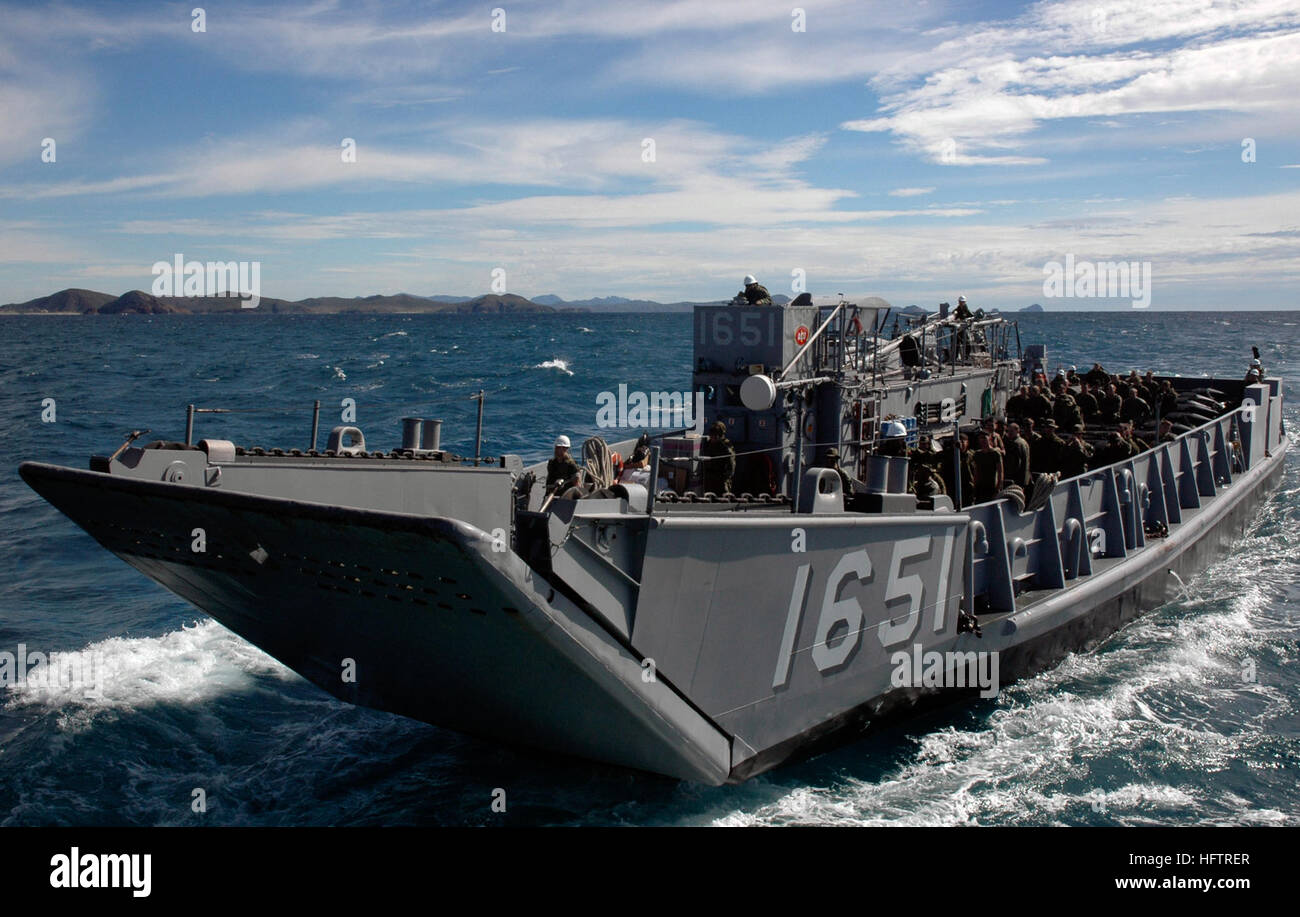 Uss juneau lpd 10 hi-res stock photography and images - Alamy