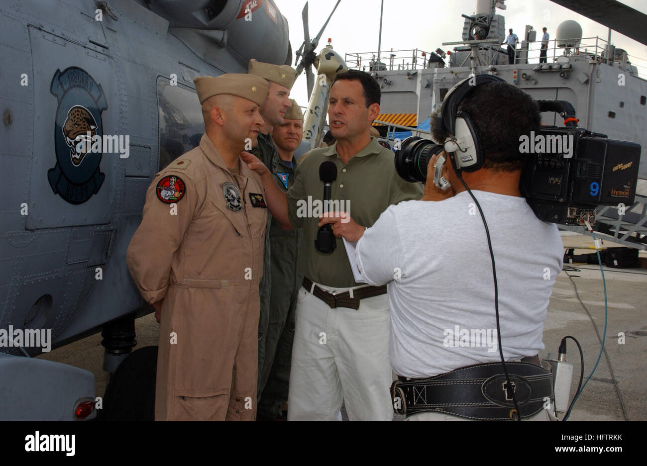 Uss halyburton ffg 40 and helicopter squadron light 60 hi-res stock ...