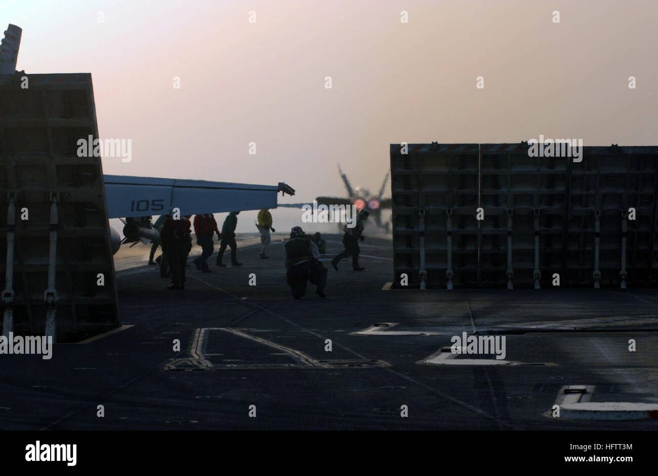 Uss nimitz blue diamonds navy hi-res stock photography and images - Alamy