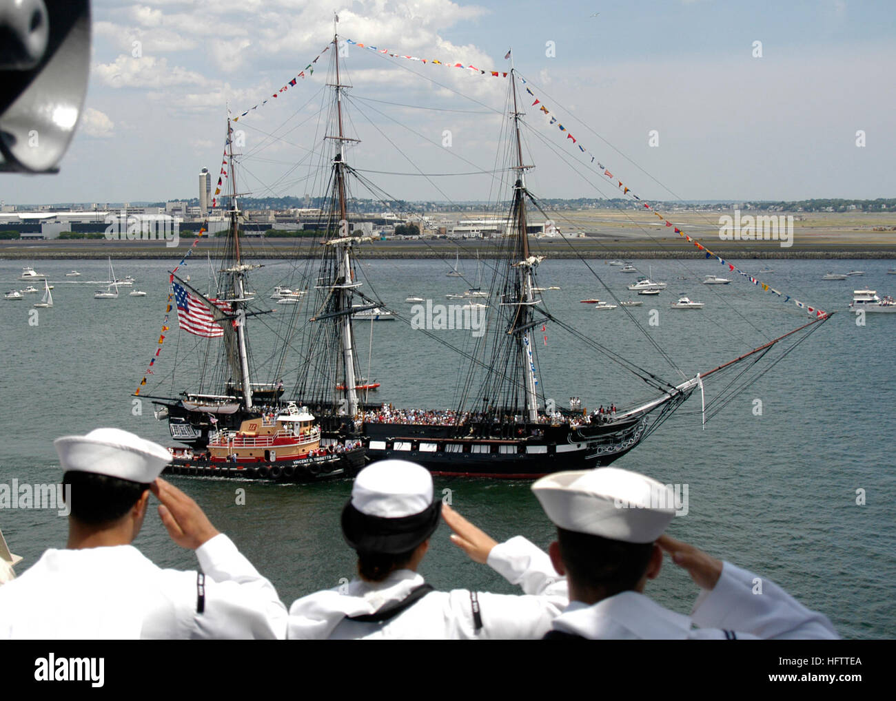 Us oldest commissioned ship hi-res stock photography and images - Alamy