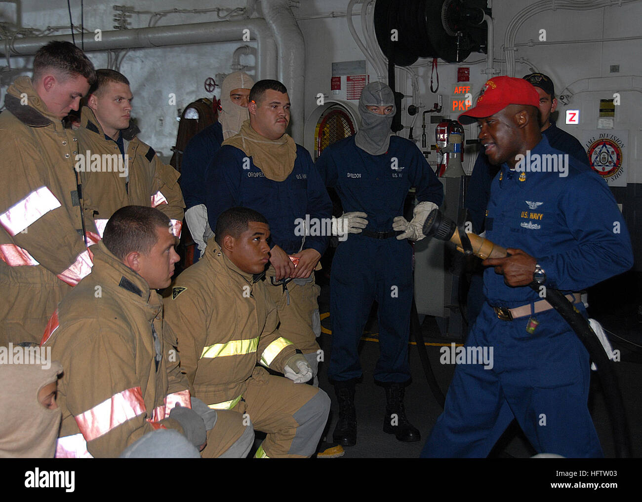 Amphibious assault ship uss bonhomme richard lhd 6 bhr hi-res stock ...
