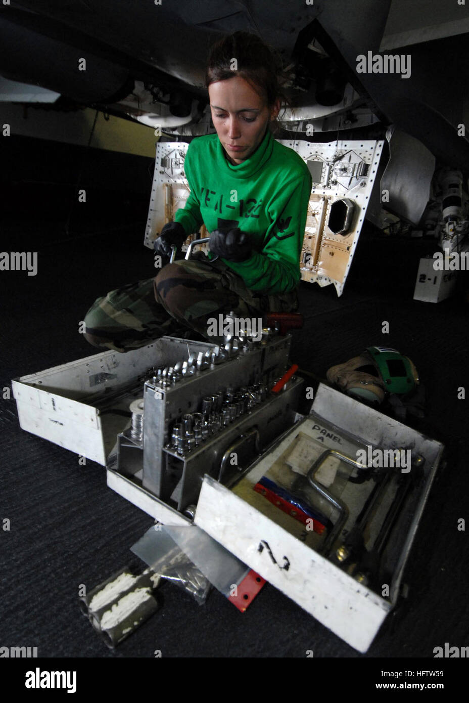 Hard landing inspection hi-res stock photography and images - Alamy