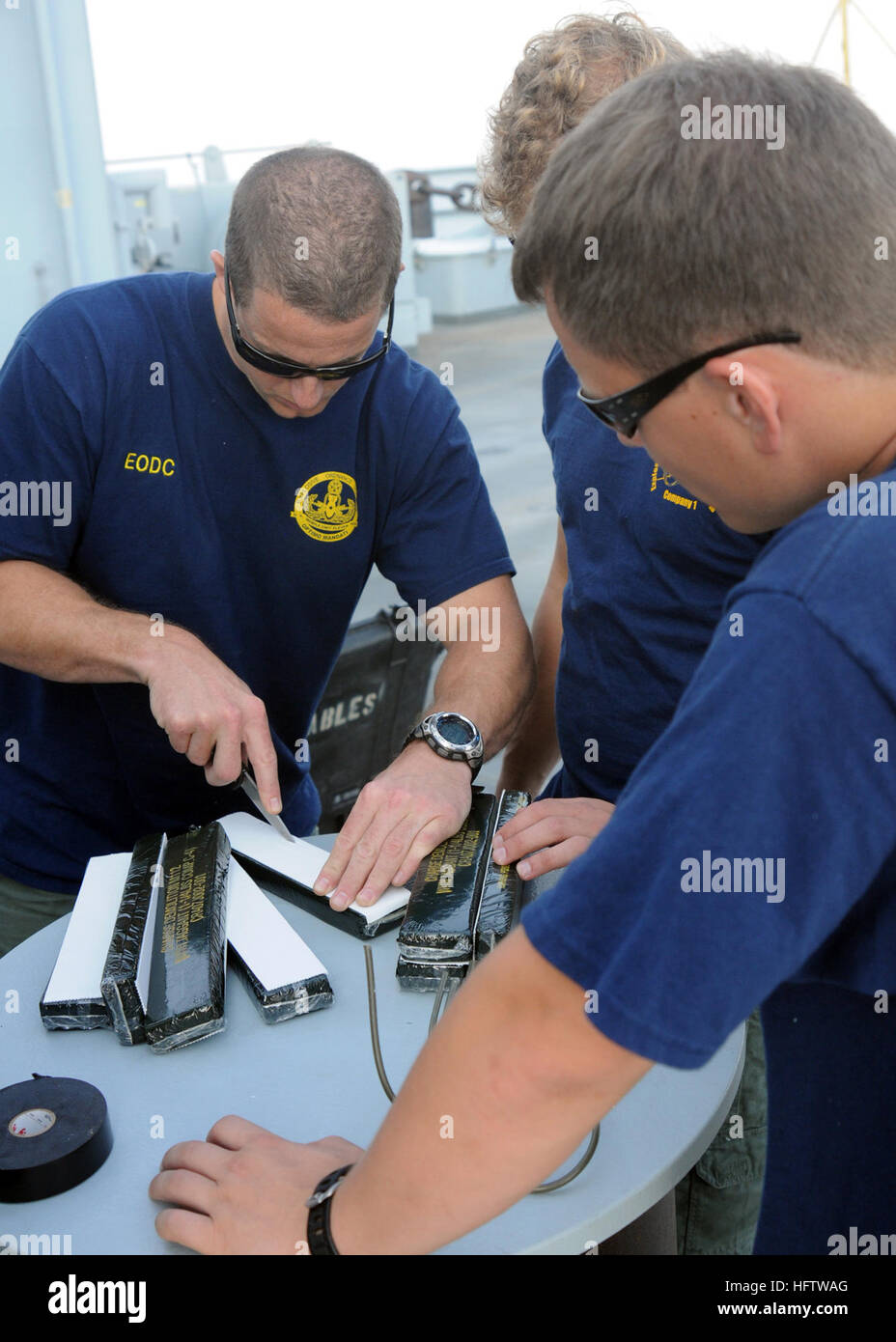 Moored mines hi-res stock photography and images - Alamy