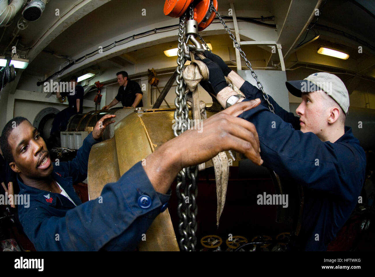 Machinist mate third class hi-res stock photography and images - Alamy