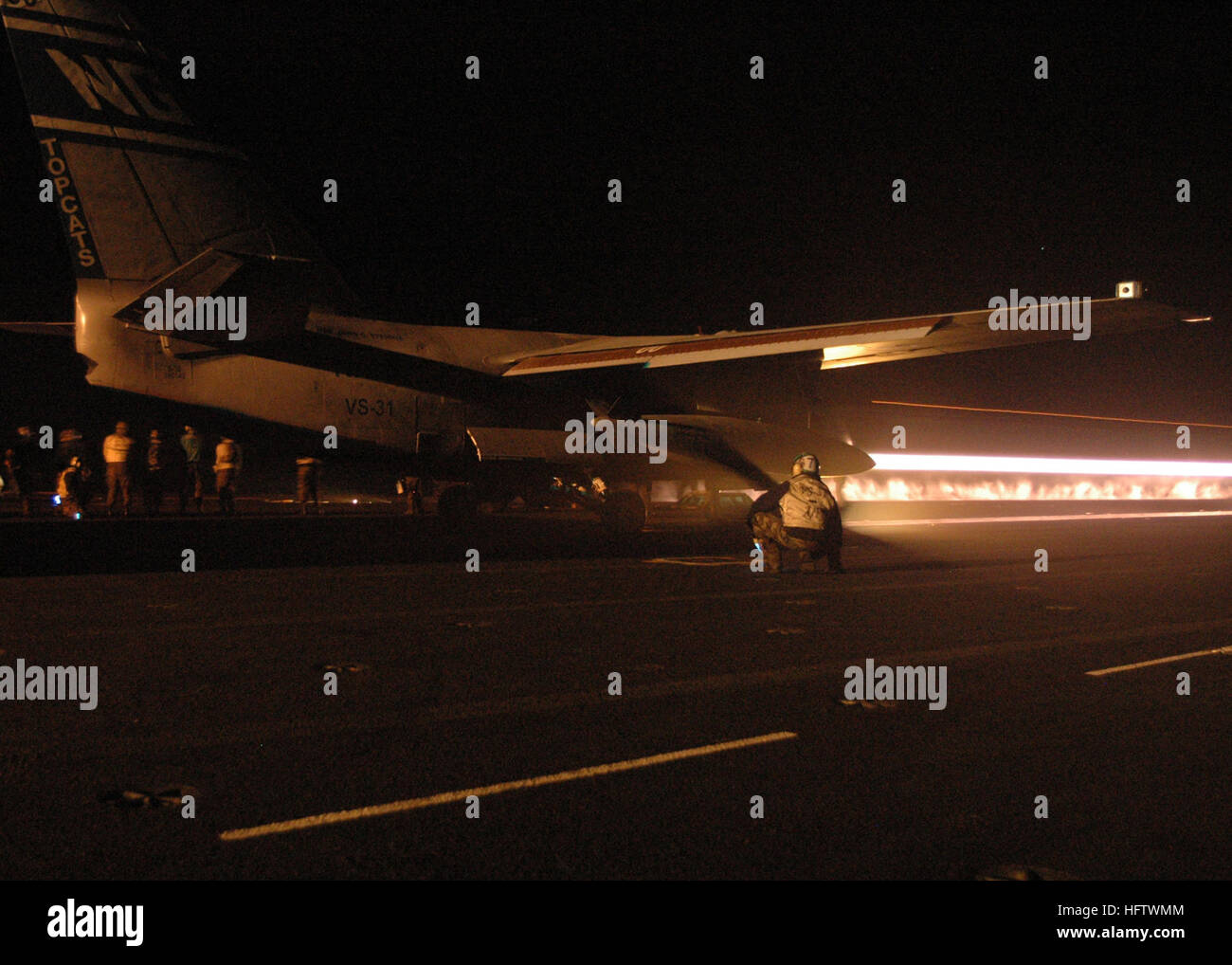 070121-N-6363M-001 Pacific Ocean (Jan. 21, 2007) - An S-3B Viking ...