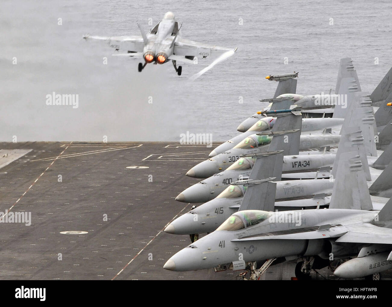 Embarked carrier air wing cvw 2 hi-res stock photography and images - Alamy