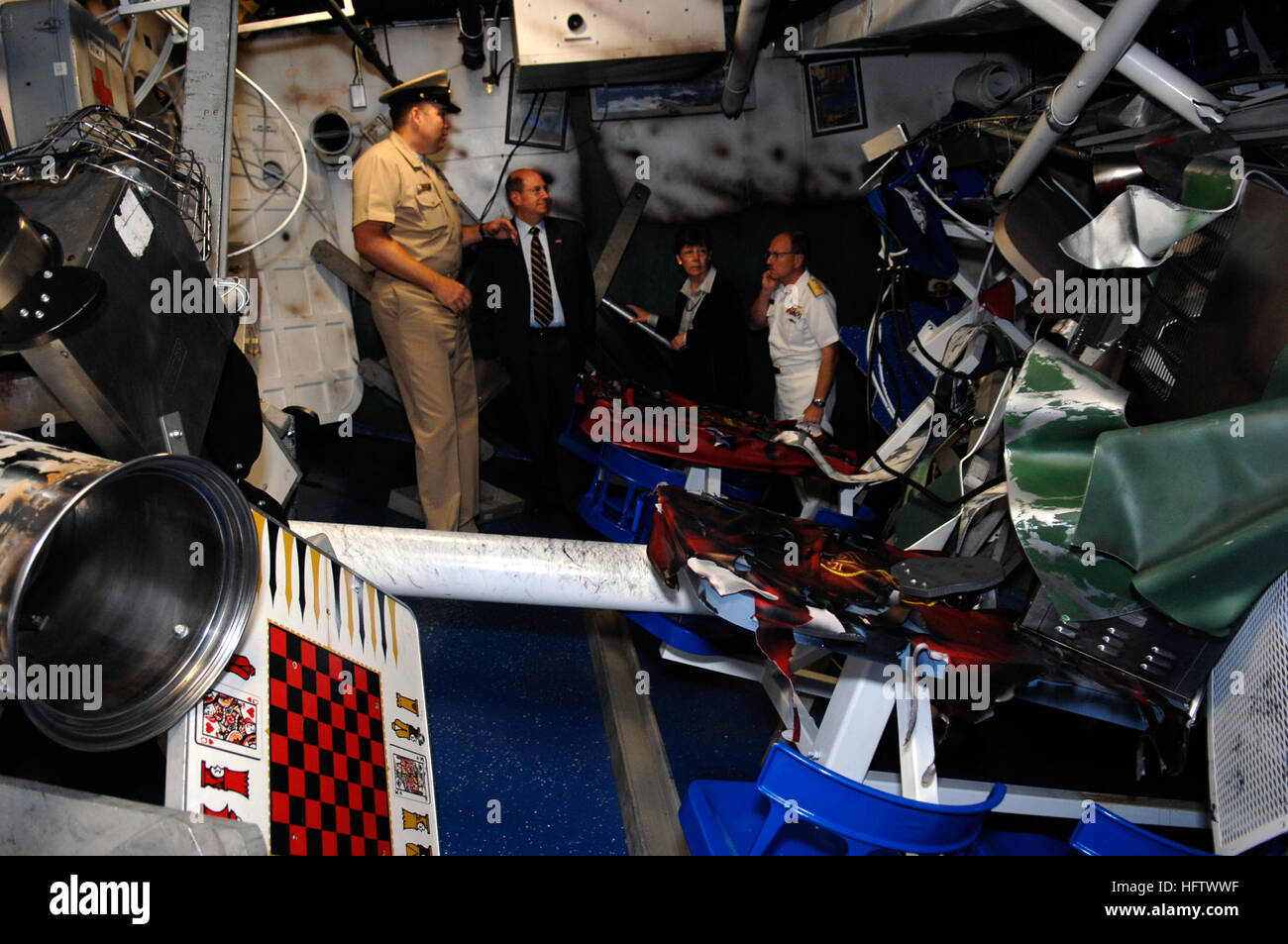 Uss trayer bst 21 battle stations 21 hi-res stock photography and ...
