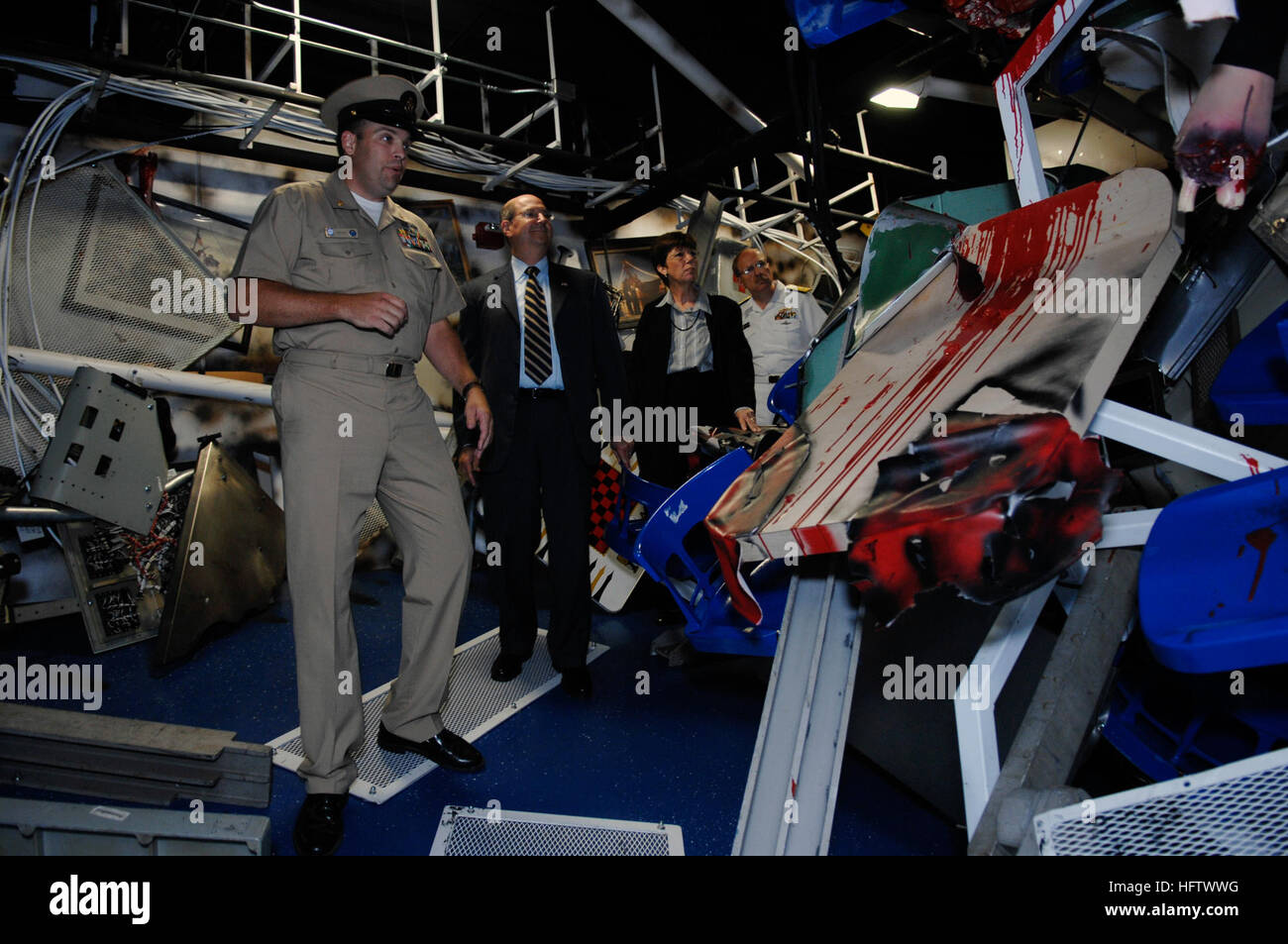 Uss trayer bst 21 battle stations 21 hi-res stock photography and ...