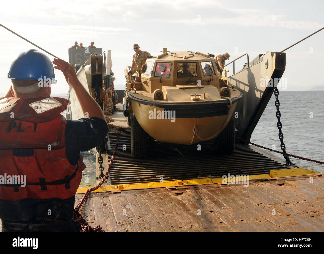 Lighter amphibious re supply cargo vehicle larc v hi-res stock ...