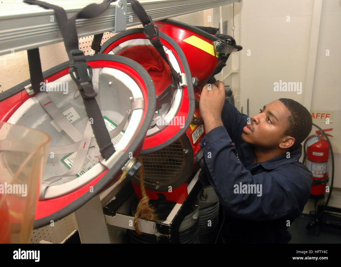 070824-N-0998G-019 PERSIAN GULF (Aug. 24, 2007) - Damage Controlman ...