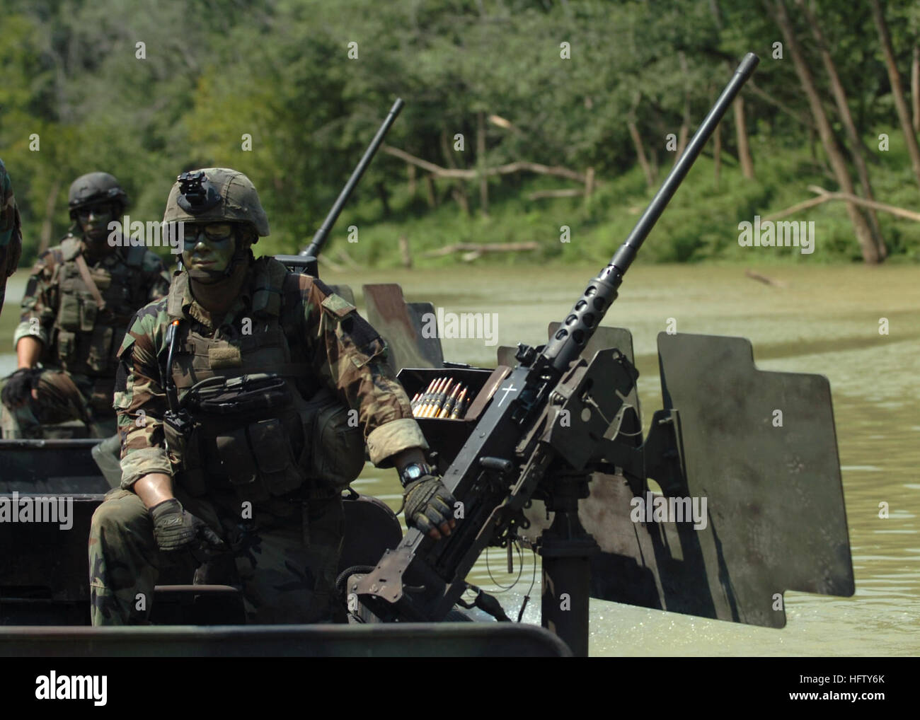 070825-N-9769P-589 FT. KNOX, Ky. (Aug. 25, 2007) - Special Warfare ...