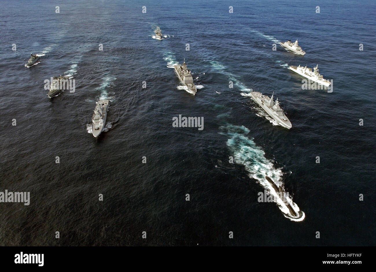 Hnlms evertsen the netherlands front hi-res stock photography and ...