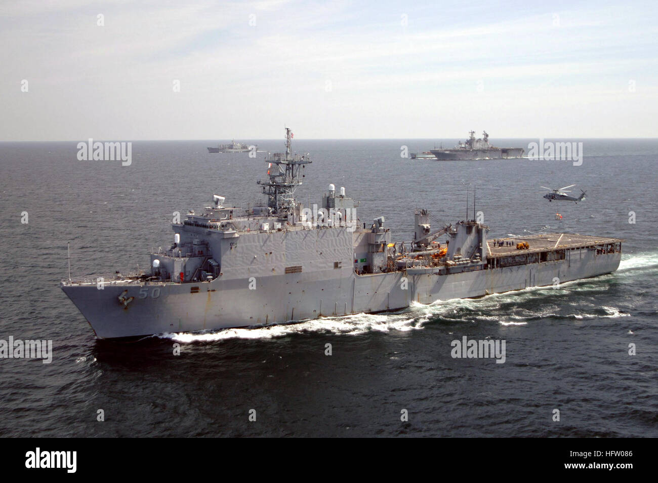 060219-N-4374S-007 Persian Gulf (Feb. 19, 2006) - The amphibious dock ...