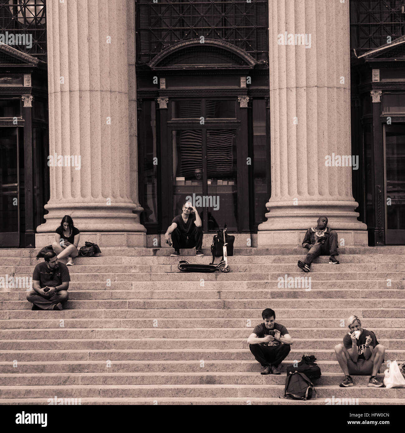 New York public library steps Stock Photo - Alamy