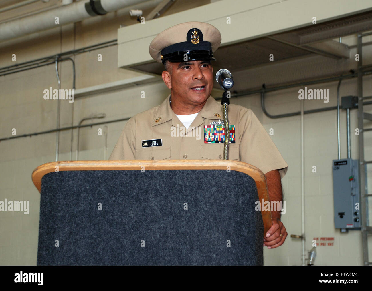Brunswick, Me. (Sept. 21, 2007) Master chief petty officer of the Navy ...