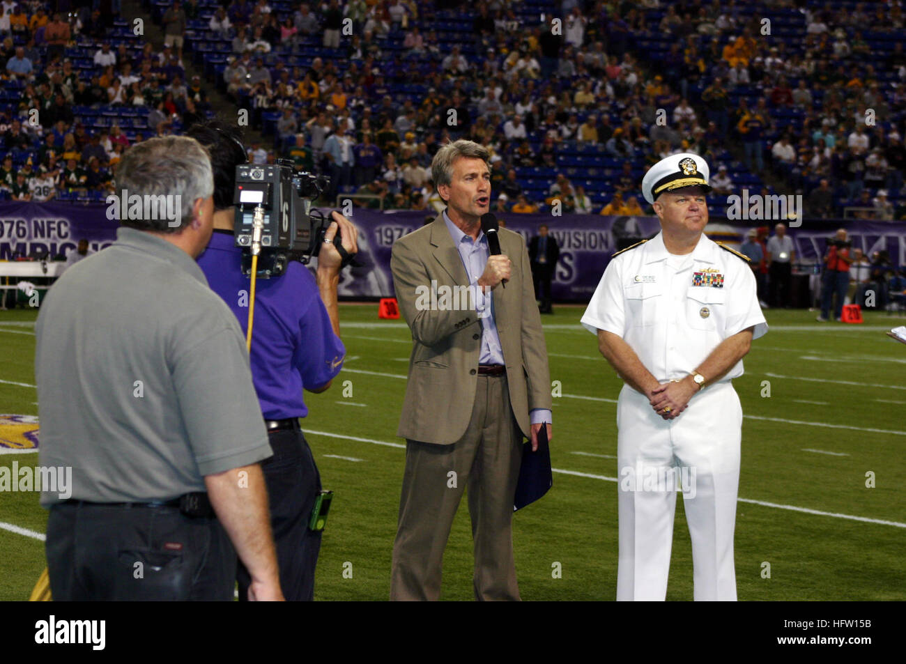 Metrodome High Resolution Stock Photography and Images - Alamy