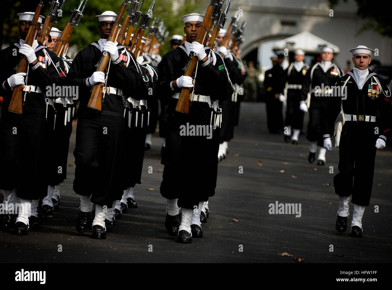 071011-N-5549O-114 WASHINGTON (Oct. 11, 2007) - The Navy Ceremonial ...