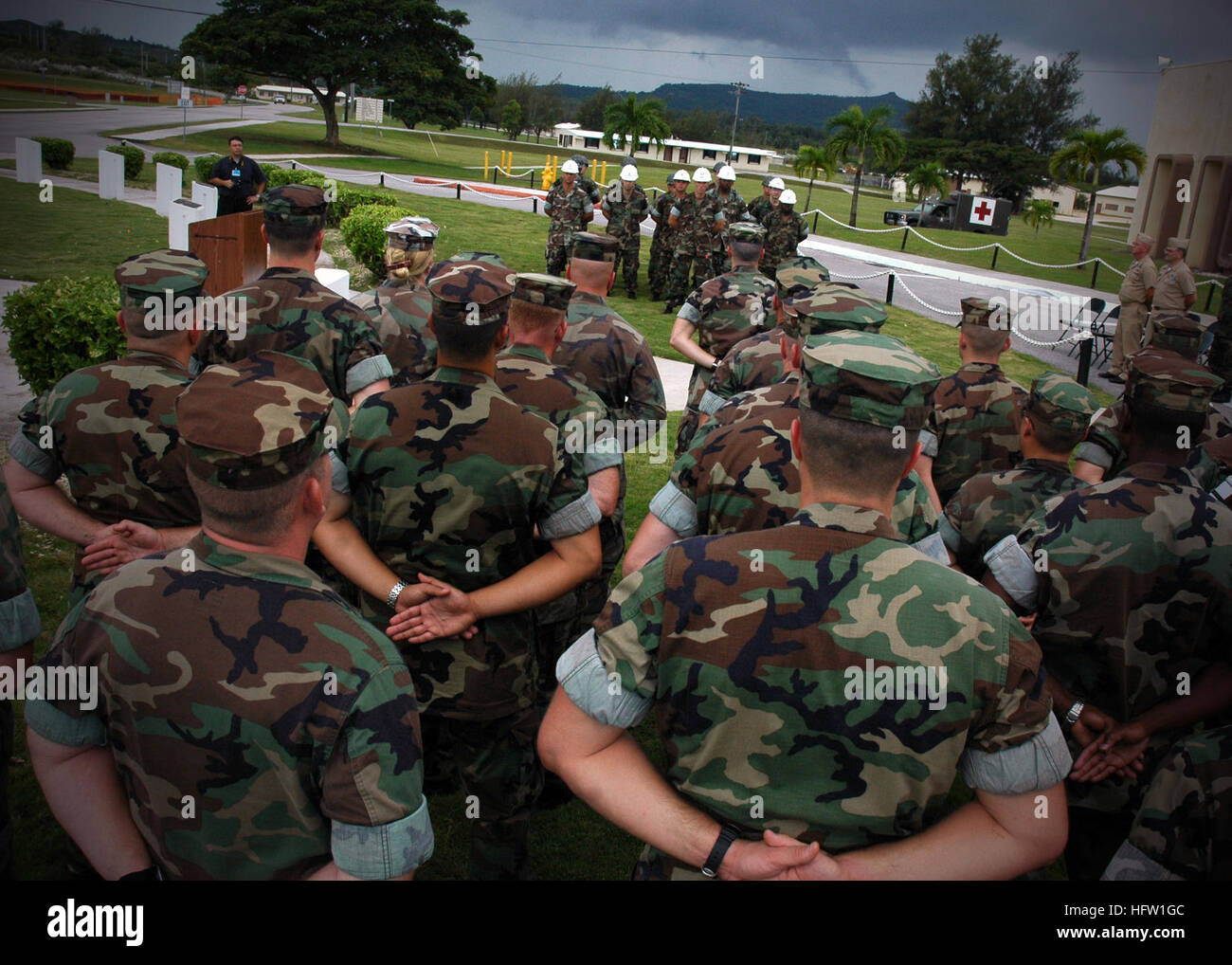 071012-N-7367K-020 GUAM (Oct. 12, 2007) - U.S. Naval Mobile ...